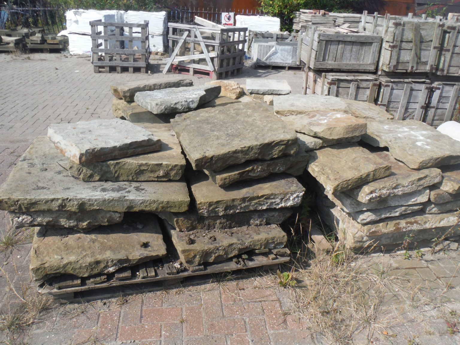 York Stone Natural Face – Obrien Architectural.com