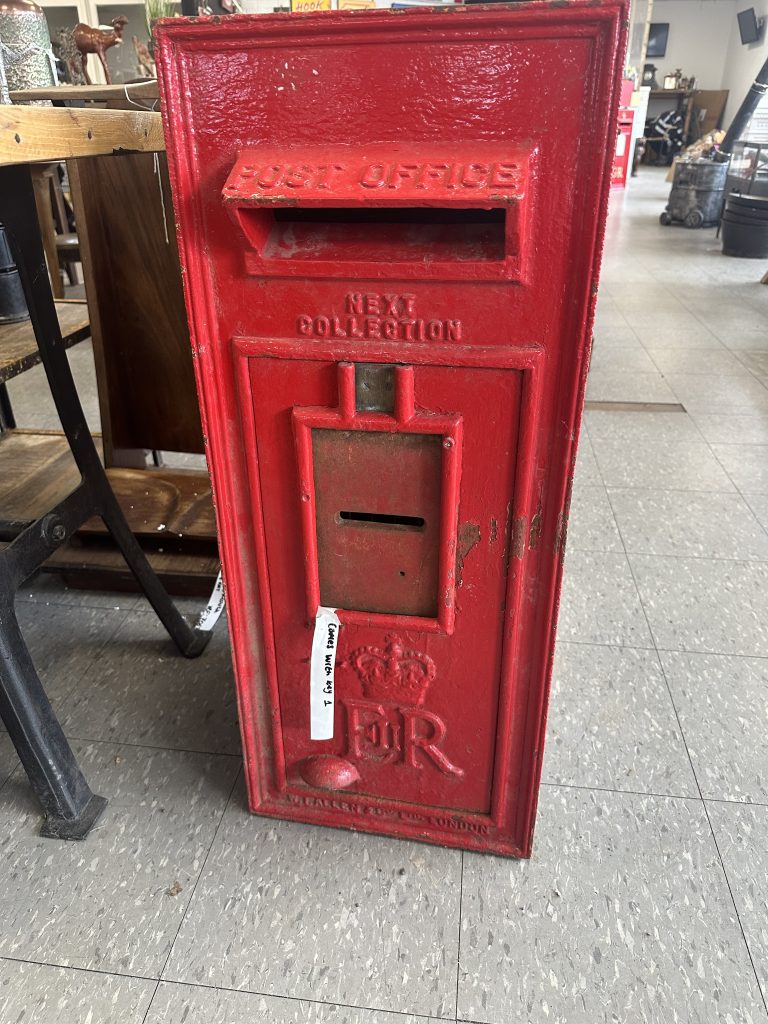 Original Cast Iron Elizabeth II Royal Mail Wall Post Box – Obrien ...